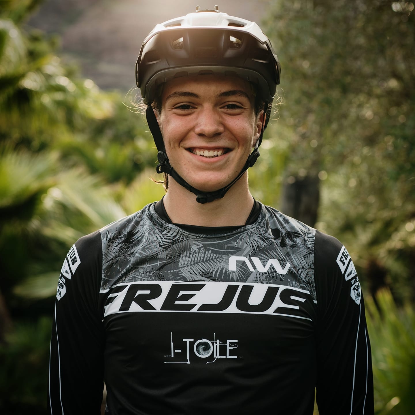 Jules Auroux - AMSL FREJUS Les sports à fréjus