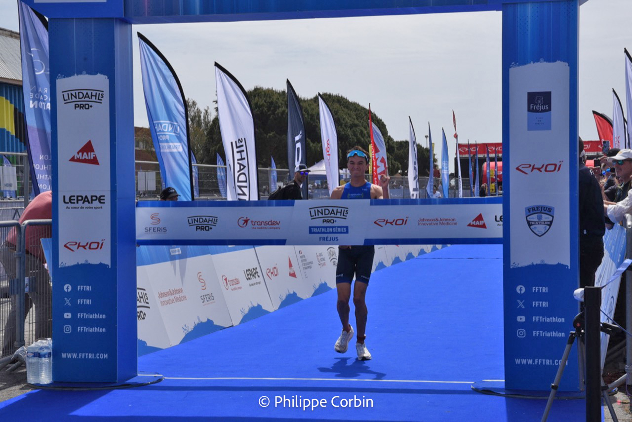 Amslf-DSC_0636-1280-px-philippe-corbin-1280-px-1 - AMSL FREJUS Les sports à fréjus